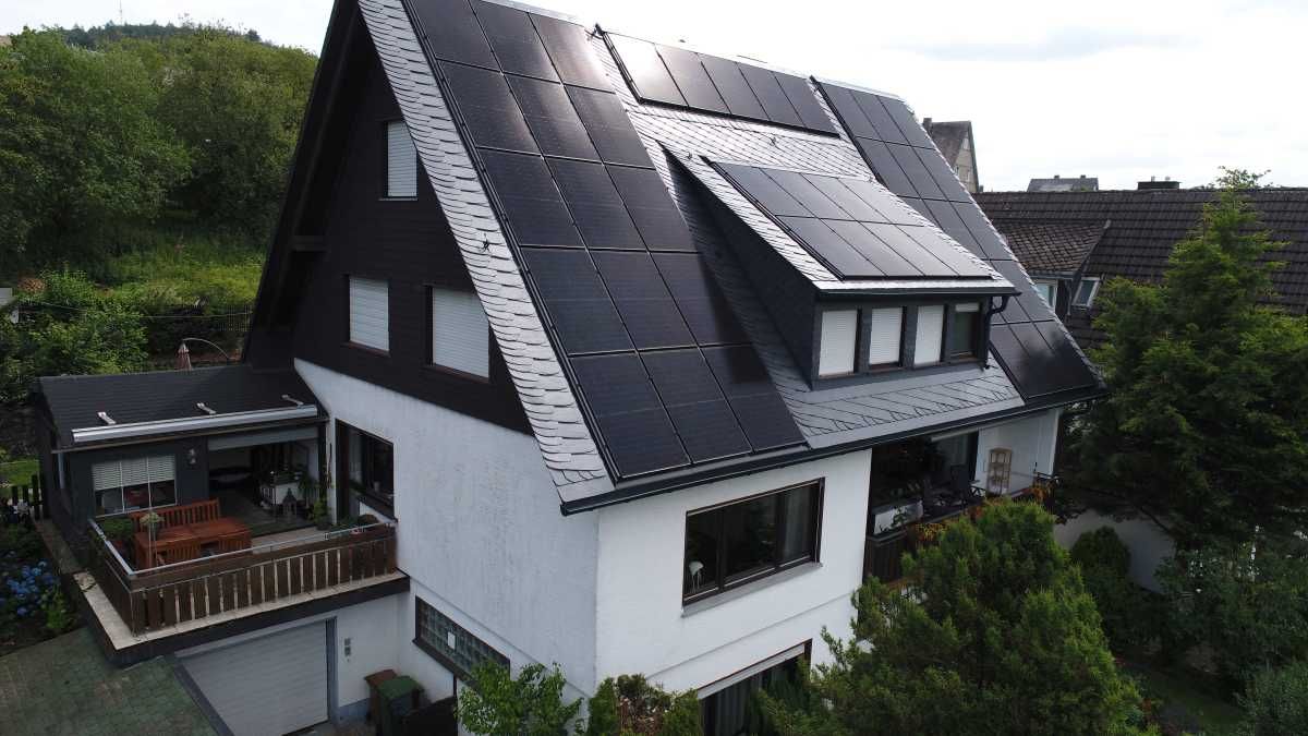 Rathscheck Solar Indach-Photovoltaiksystem - Rathscheck Schiefer