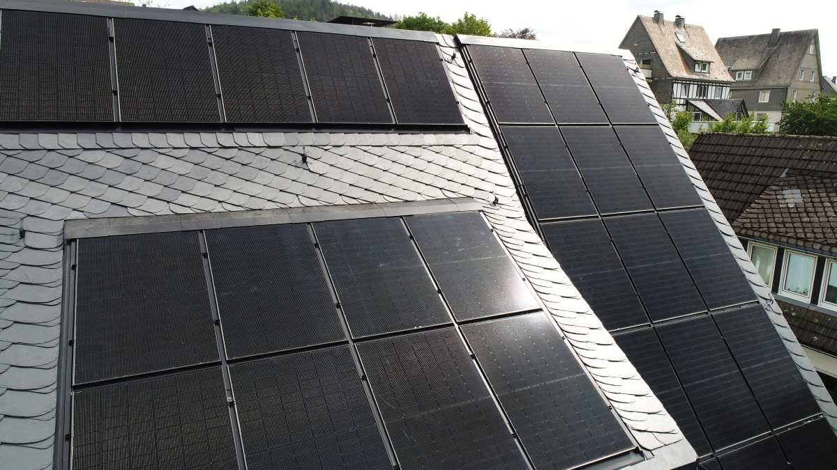 Rathscheck Solar Indach-Photovoltaiksystem - Rathscheck Schiefer